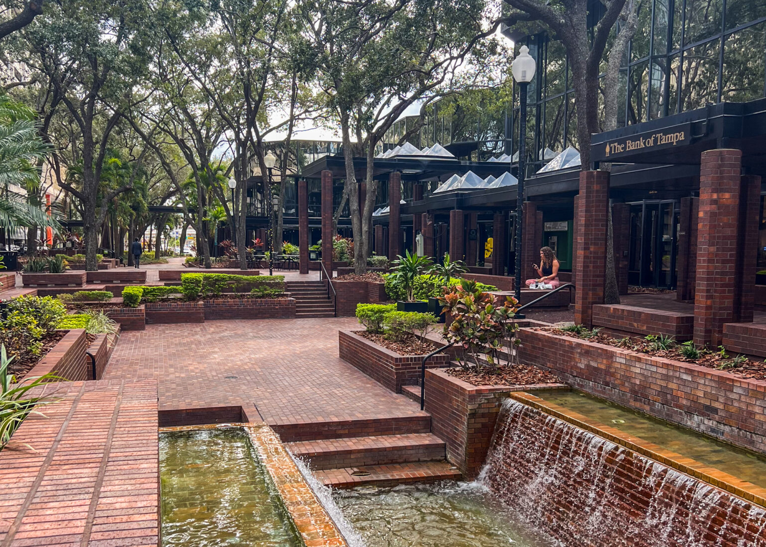 Walk to End Hunger Arbor Day Tour - Tampa Downtown Partnership